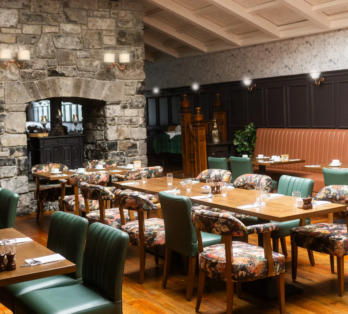 Isabella’s Restaurant | Places To Eat Gort | Lady Gregory Hotel