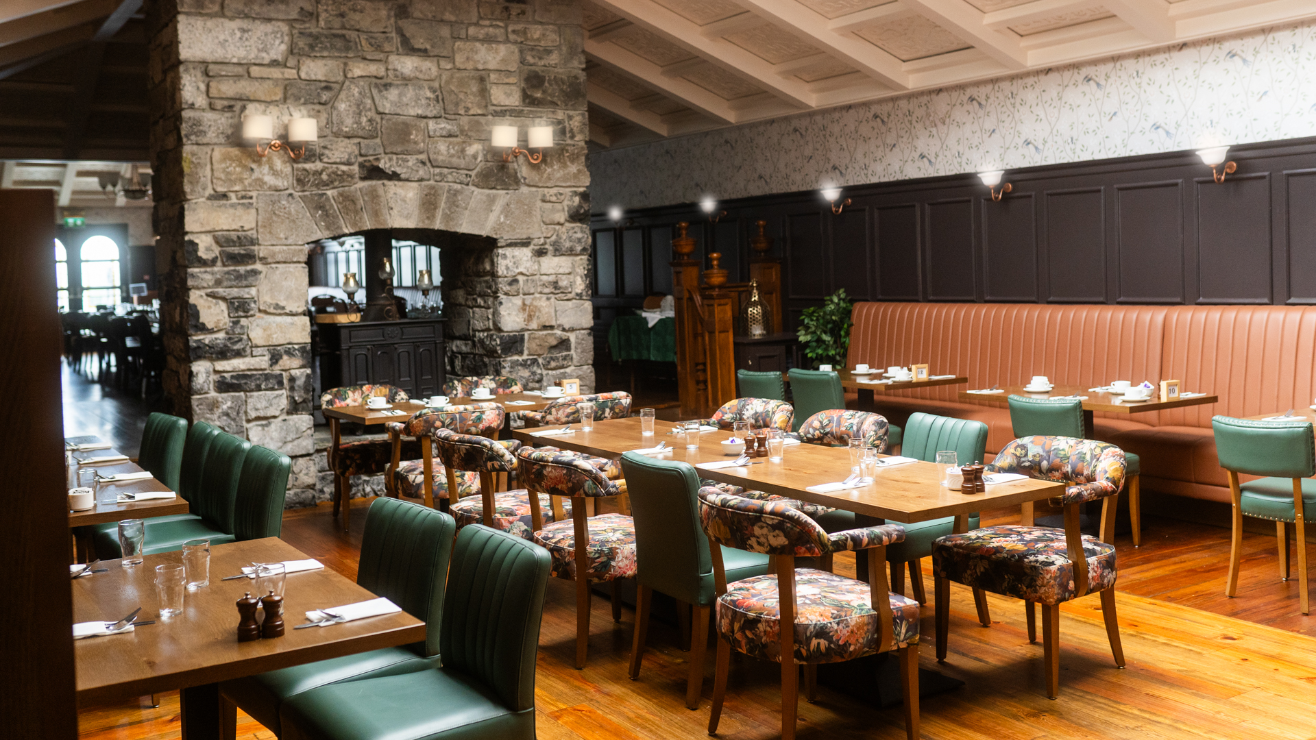 Isabella’s Restaurant | Places To Eat Gort | Lady Gregory Hotel