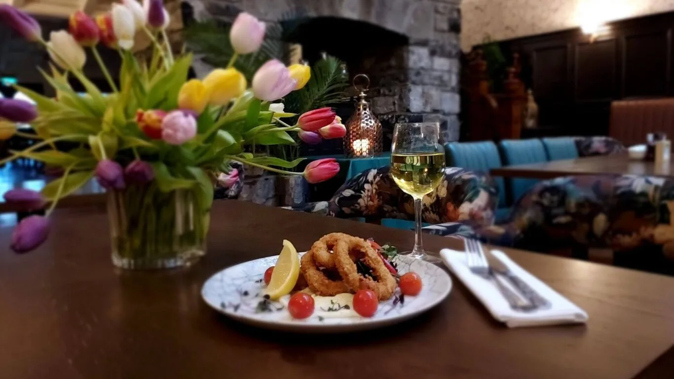 Isabella’s Restaurant | Places To Eat Gort | Lady Gregory Hotel